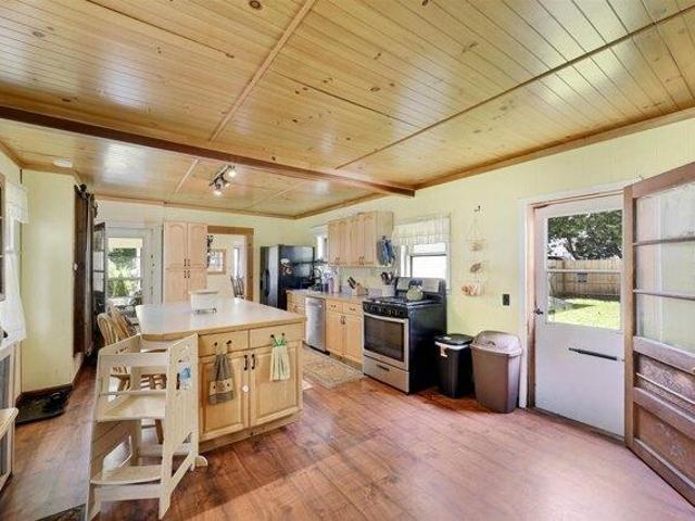 house with 5 bedroom, Northfield VT ES105123115