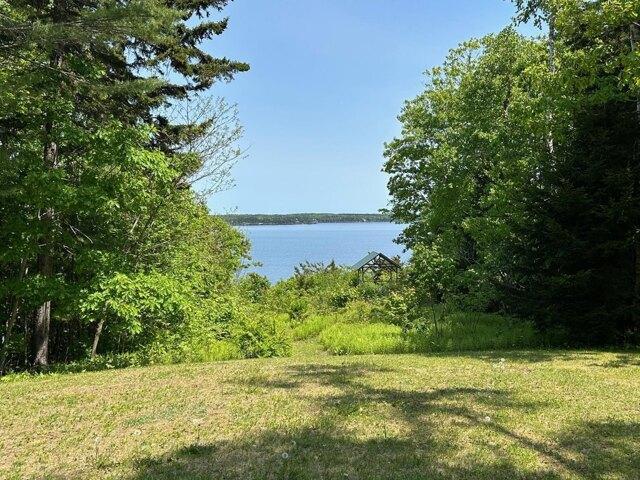 house with 5 bedroom, Northport ME ES104075516