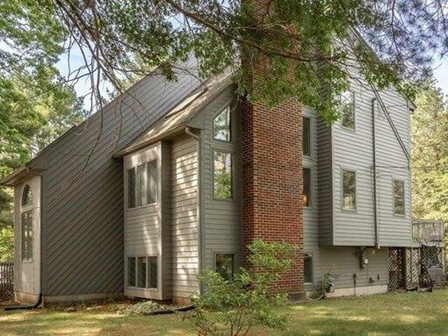 house with 5 bedroom, Norton MA ES104909377