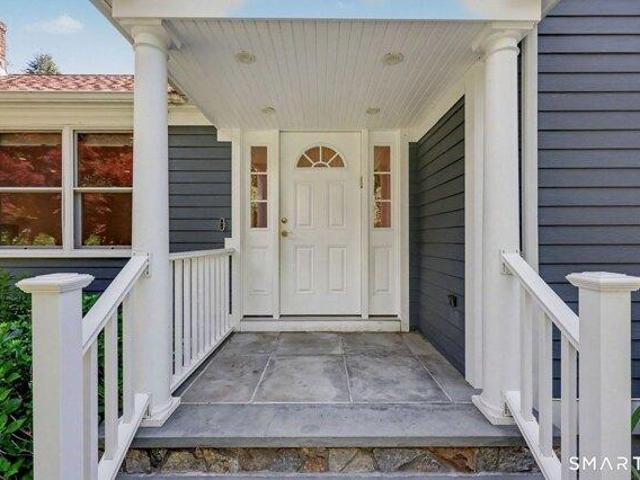 house with 5 bedroom, Norwalk CT ES104233044