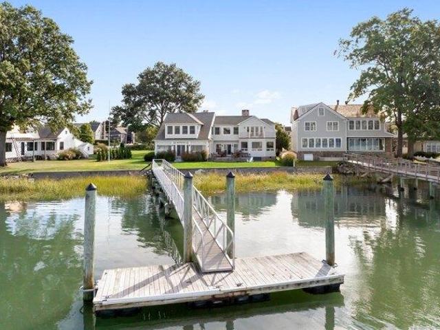 house with 5 bedroom, Norwalk CT ES102825098