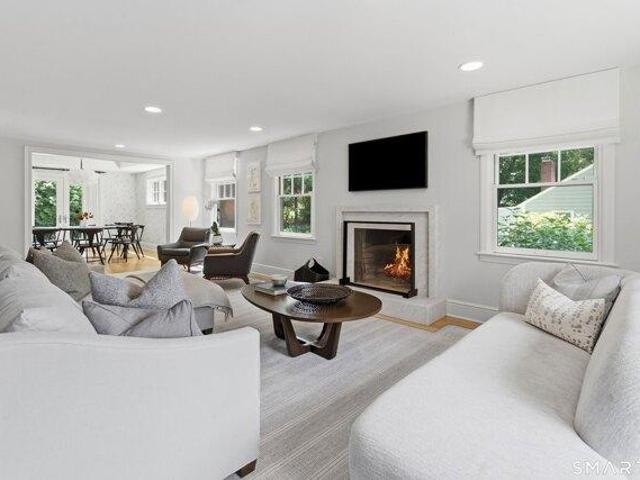 house with 5 bedroom, Norwalk CT ES103158726