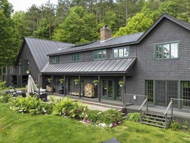 house with 5 bedroom, Norwich VT DS102344654