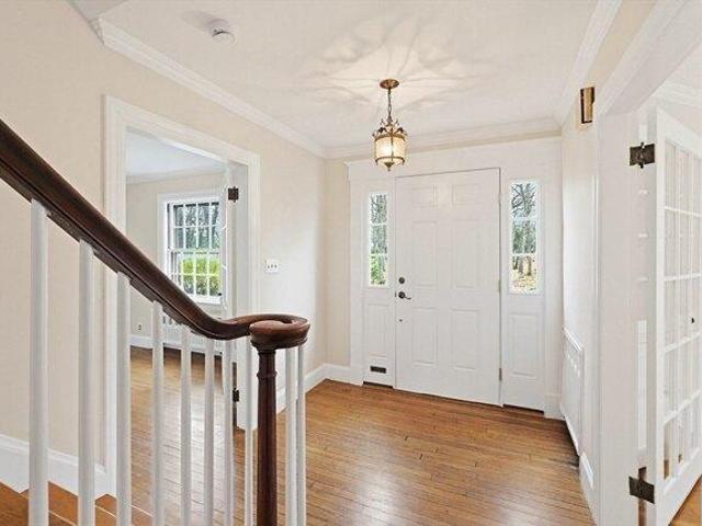 house with 5 bedroom, Norwood MA DS102411818