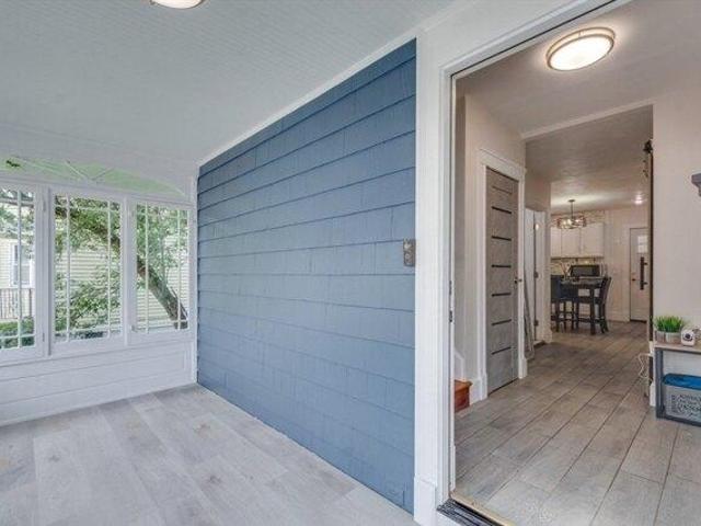 house with 5 bedroom, Norwood MA ES105174572