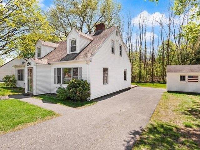 house with 5 bedroom, Norwood MA ES103074479