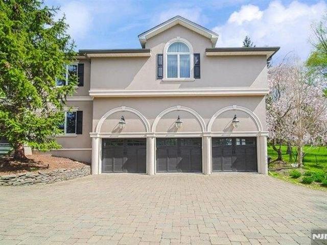 house with 5 bedroom, Norwood NJ DLS101629053