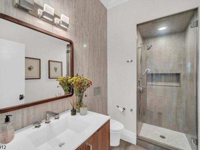 house with 5 bedroom, Norwood NJ ES105143907