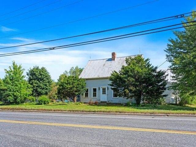house with 5 bedroom, Norridgewock ME ES105113622