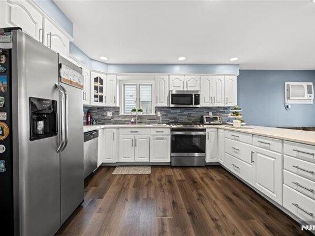 house with 5 bedroom, Nutley NJ DS104407972