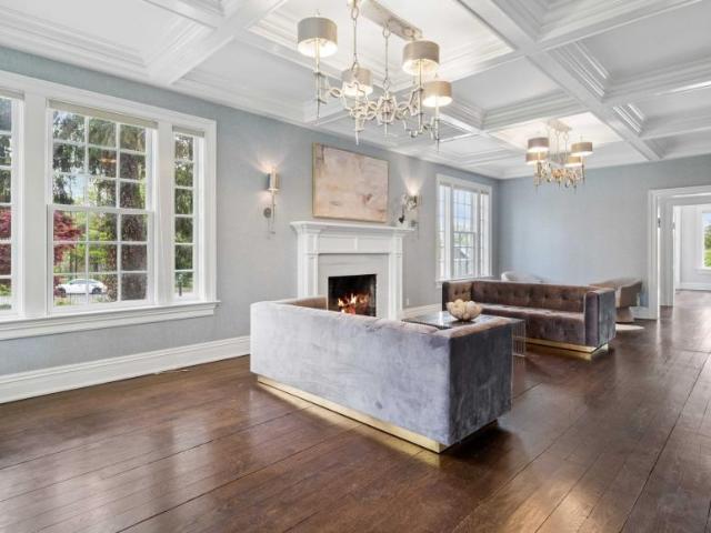 house with 5 bedroom, NY NY DLS101790017