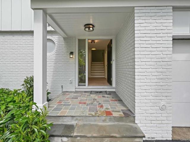 house with 5 bedroom, NY NY DLS102244633