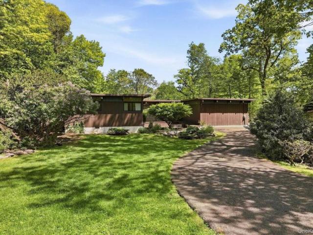 house with 5 bedroom, NY NY DLS102339216