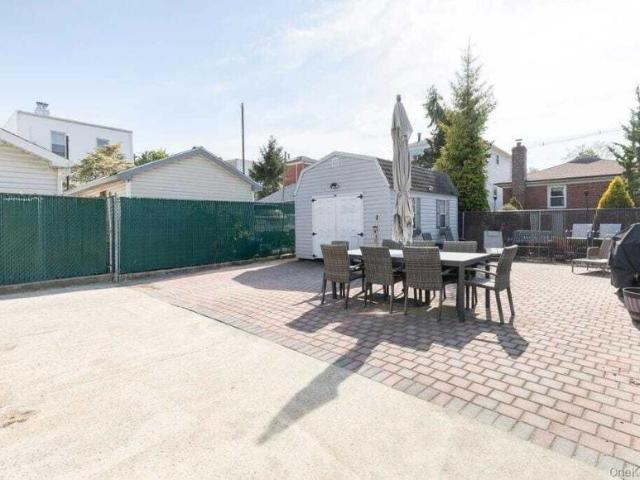 house with 5 bedroom, NY NY DS102243429