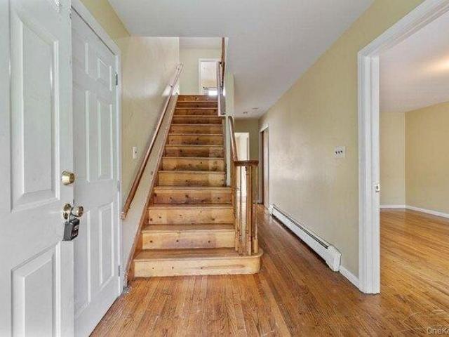 house with 5 bedroom, Nyack NY DLS101783718