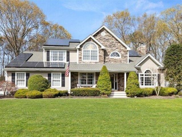 house with 5 bedroom, Oakdale NY DS103624269