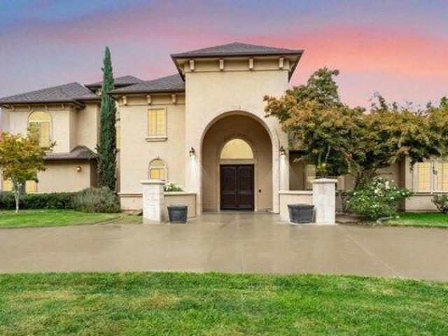 house with 5 bedroom, Oakdale CA DS96940388