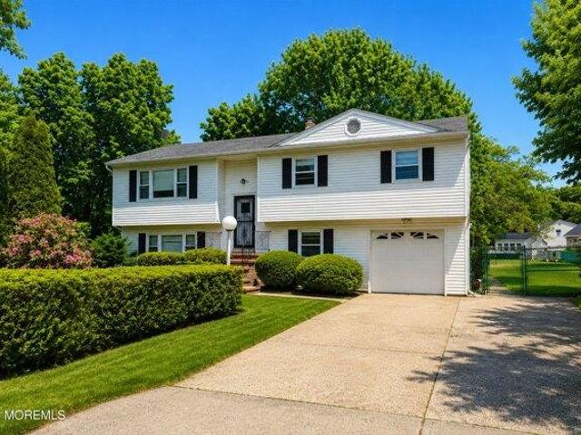 house with 5 bedroom, Oakhurst NJ DS102563490