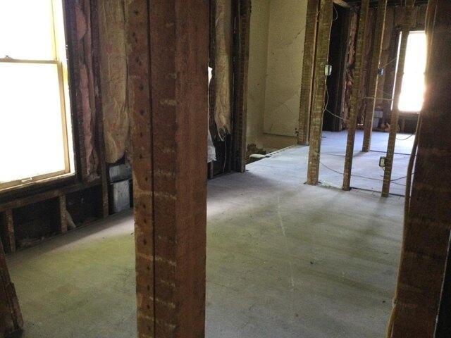 house with 5 bedroom, Oil City PA ES104907531