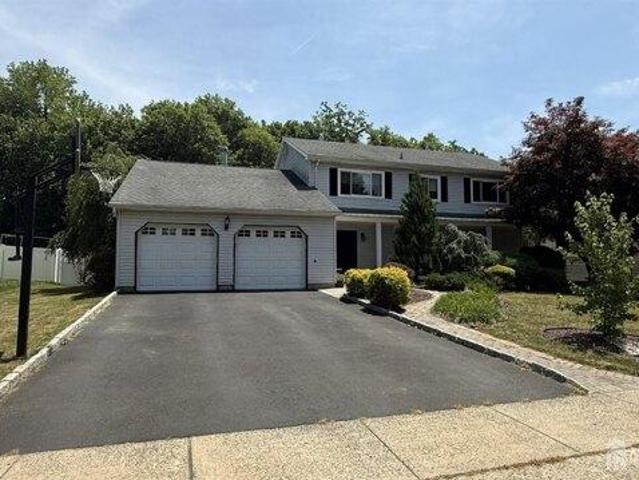 house with 5 bedroom, Old Bridge NJ ES105172356