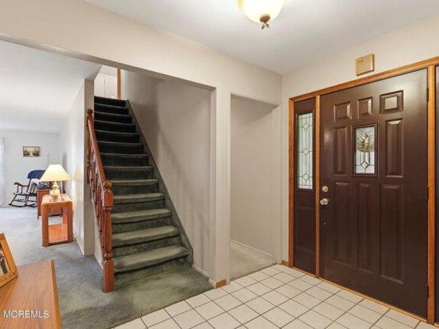 house with 5 bedroom, Old Bridge NJ ES105205373