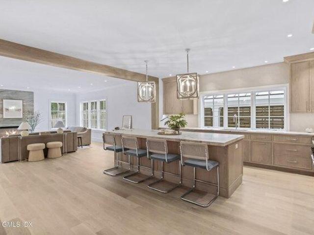 house with 5 bedroom, Old Greenwich CT DLS102585905