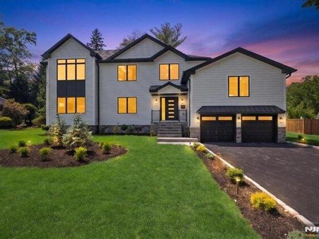 house with 5 bedroom, Oradell NJ DS104440859