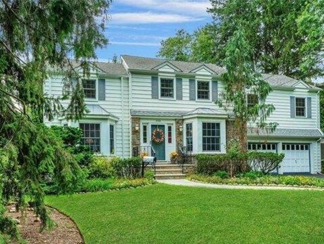 house with 5 bedroom, Oradell NJ ES104835212