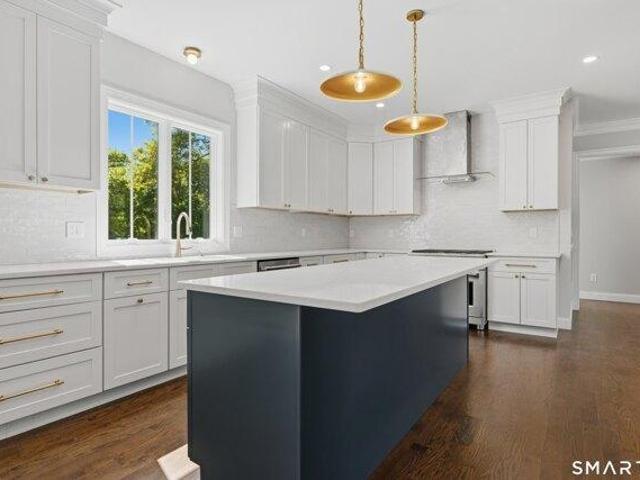 house with 5 bedroom, Orange CT DS103432821