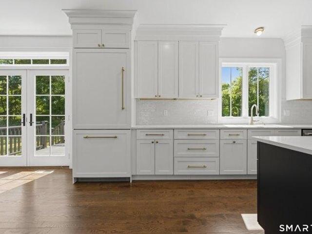 house with 5 bedroom, Orange CT ES103432821