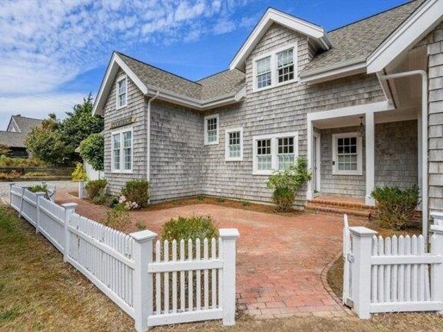 house with 5 bedroom, Orleans MA DS102317651