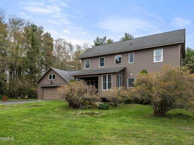 house with 5 bedroom, Otis MA DS104042482