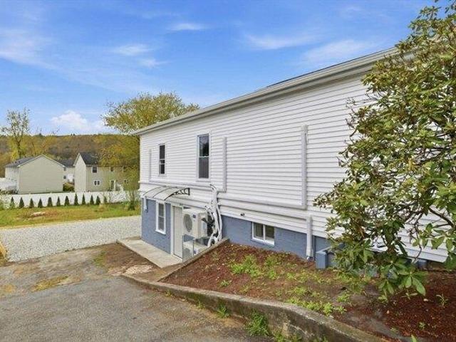 house with 5 bedroom, Palmer MA ES104920638