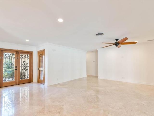 house with 5 bedroom, Palmetto Bay Fl FL DS102519659