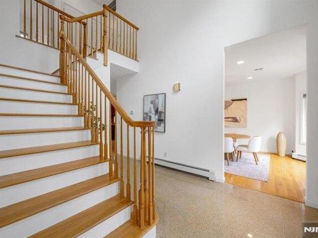 house with 5 bedroom, Paramus NJ ES103666967