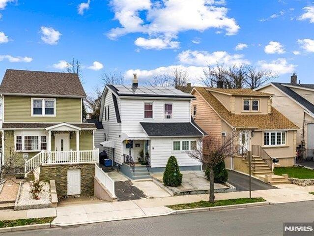 house with 5 bedroom, Paterson NJ DLS101780751