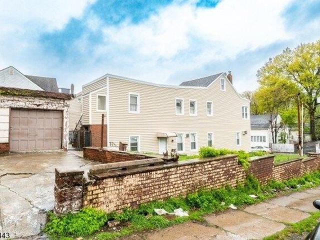 house with 5 bedroom, Paterson NJ DLS102211901