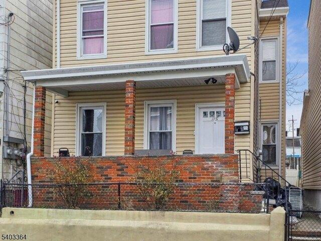 house with 5 bedroom, Paterson NJ DLS102213528
