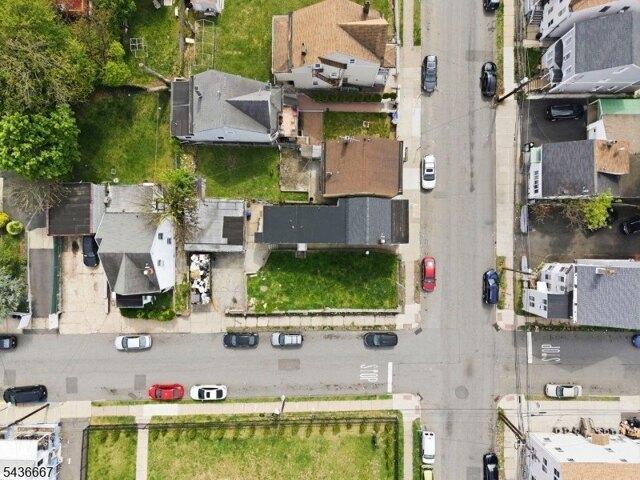 house with 5 bedroom, Paterson NJ ES103665452