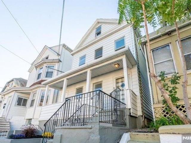 house with 5 bedroom, Paterson NJ ES105124585