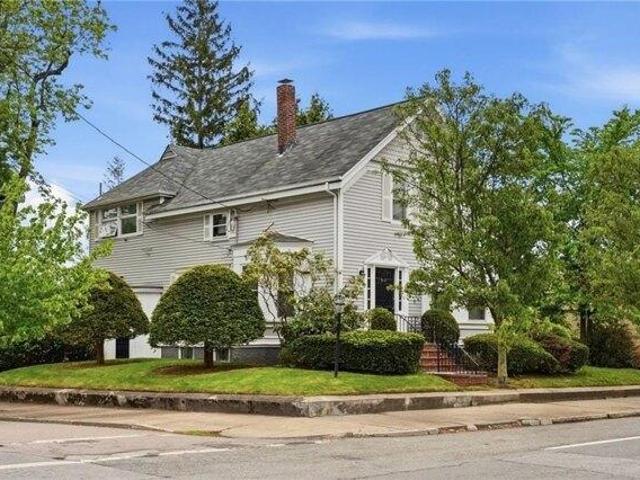 house with 5 bedroom, Pawtucket RI DS102779678