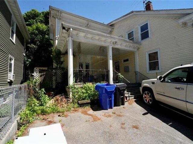 house with 5 bedroom, Pawtucket RI DS103222839