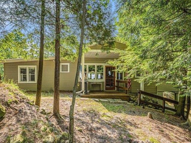 house with 5 bedroom, Pentwater MI DS93175853