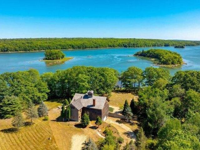 house with 5 bedroom, Penobscot ME DS102565157