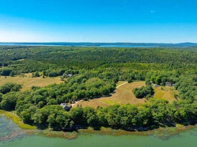 house with 5 bedroom, Penobscot ME DS104297415
