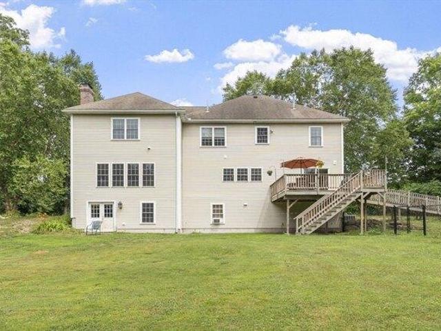 house with 5 bedroom, Pepperell MA ES105105243