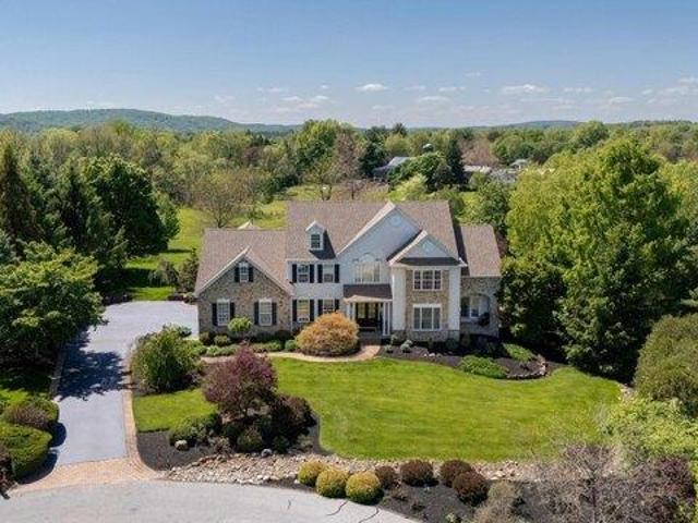 house with 5 bedroom, Phoenixville PA DS103624559