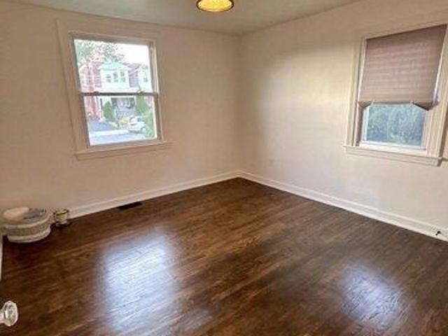 house with 5 bedroom, Philadelphia PA ES103623588