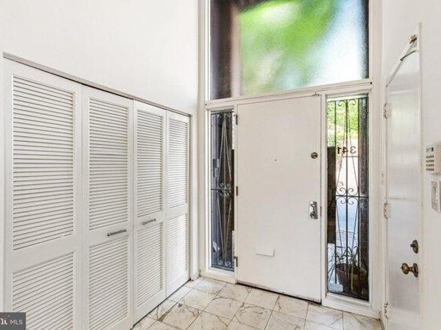 house with 5 bedroom, Philadelphia PA ES104899536
