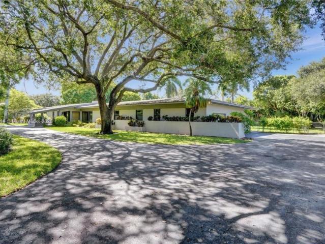 house with 5 bedroom, Pinecrest Fl FL DS101340317